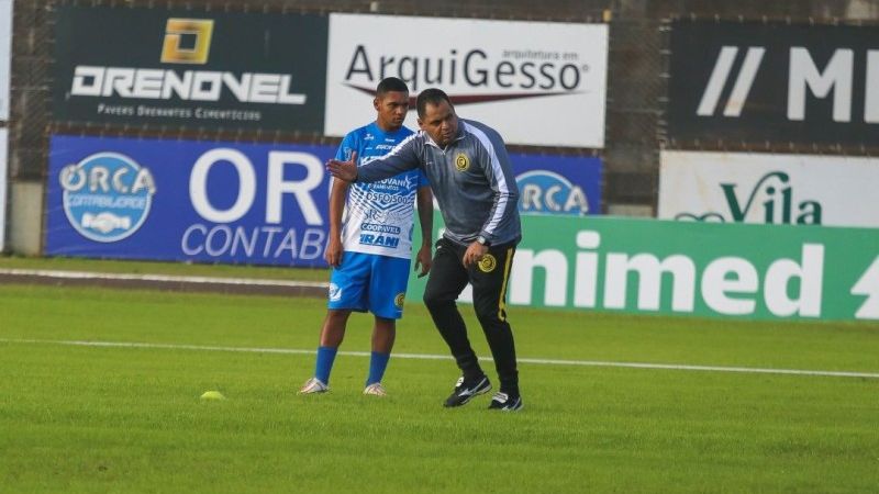 Renanzinho prevê jogo duro diante do XV de Piracicaba | Alerta Paraná Renanzinho prevê jogo duro diante do XV de Piracicaba | Alerta Paraná